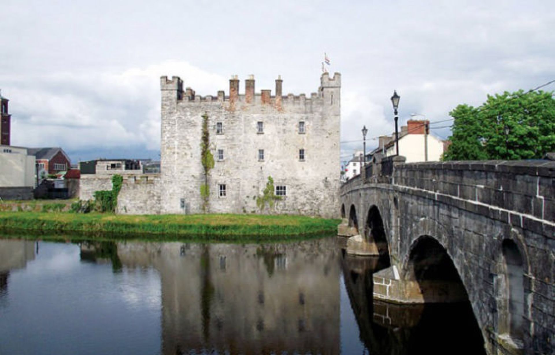 ۱۰ قلعه‌ شگفت‌انگیز در بریتانیای بزرگ